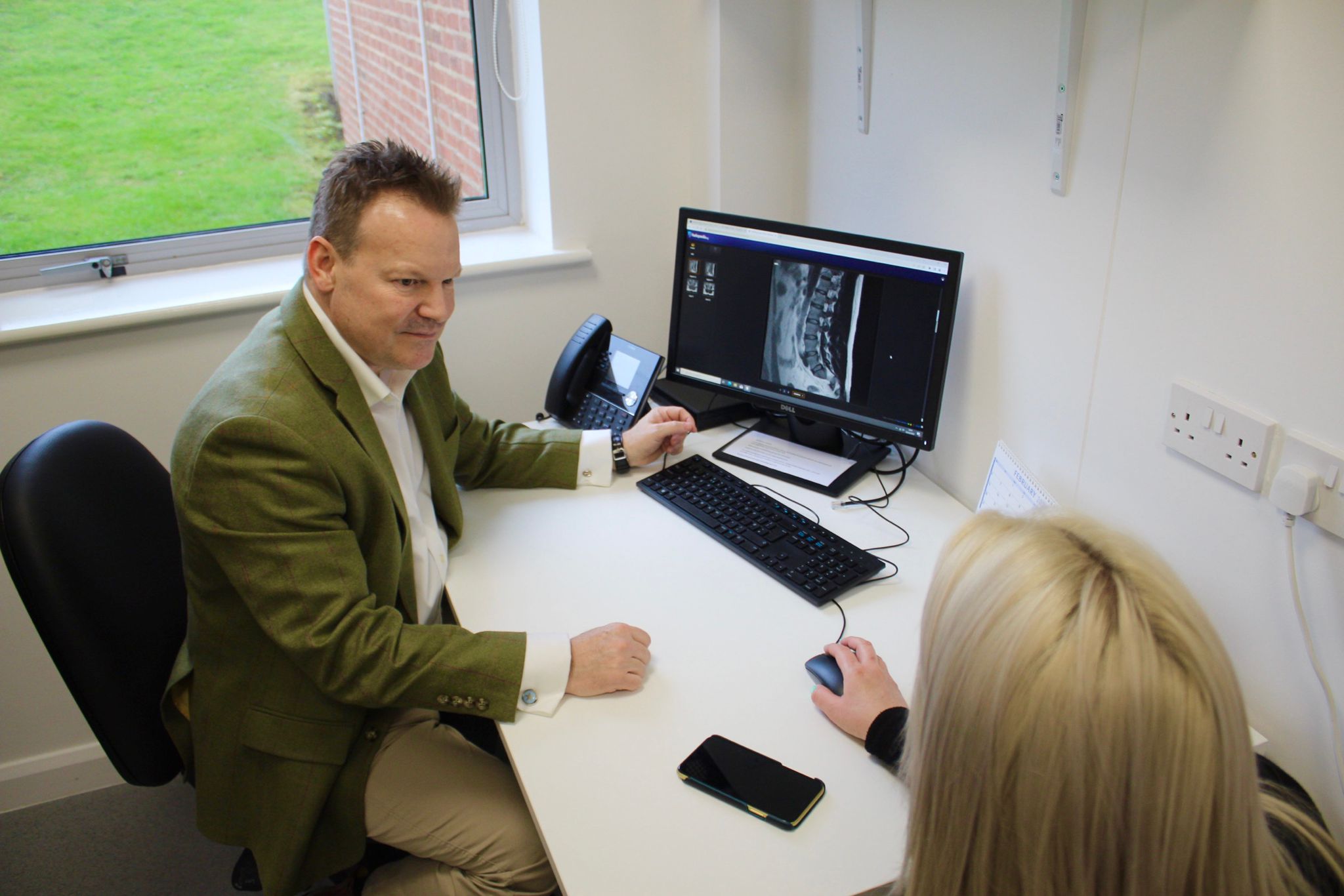 Spinal Surgeon in Hartlepool: Spine & Back Pain Surgery | SpineArt